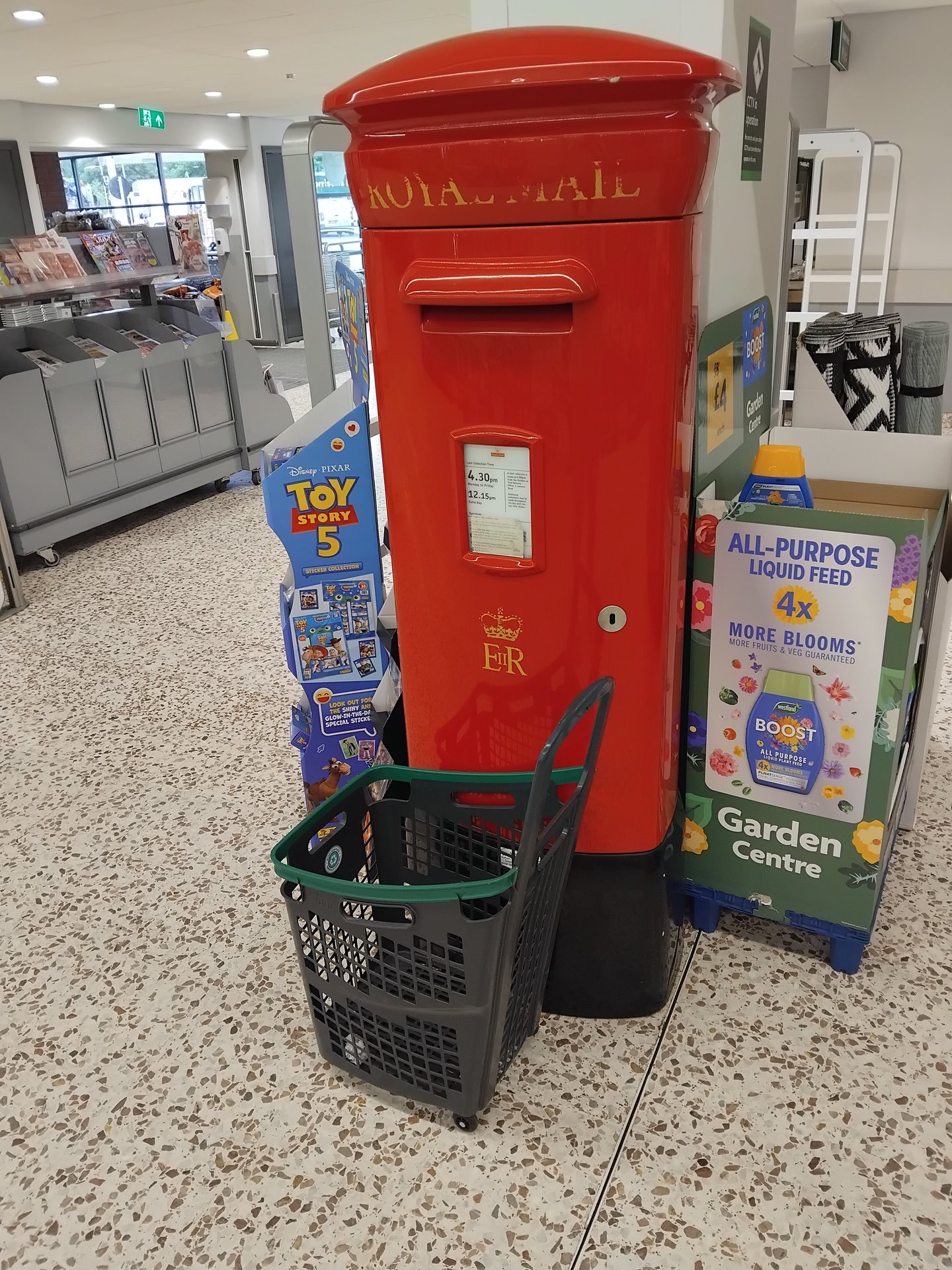 Wetherby Road, Boroughbridge - Queen … | PostboxMap.co.uk